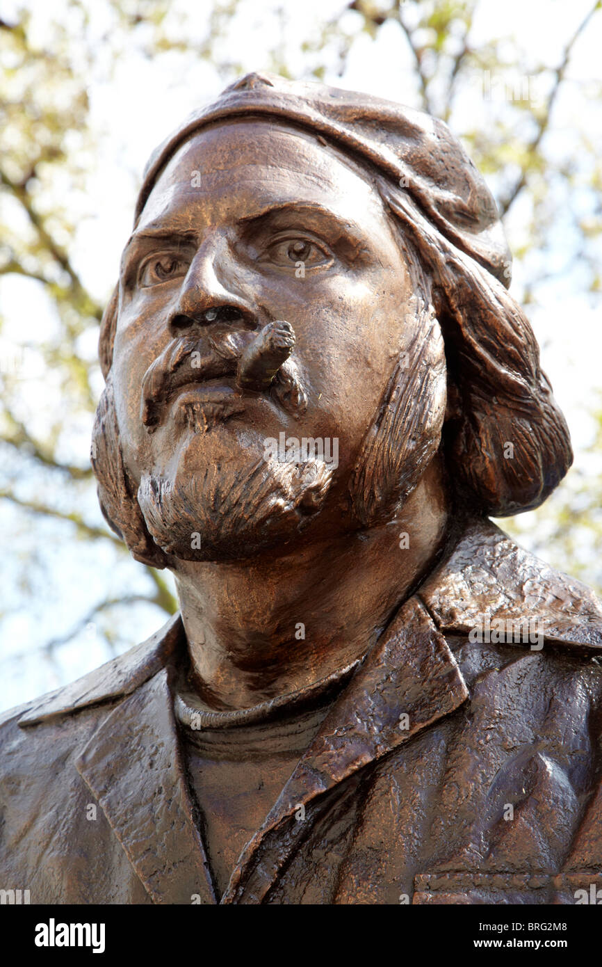 Bronze Statue Of Che Guevara The Embankment London UK Europe Stock ...