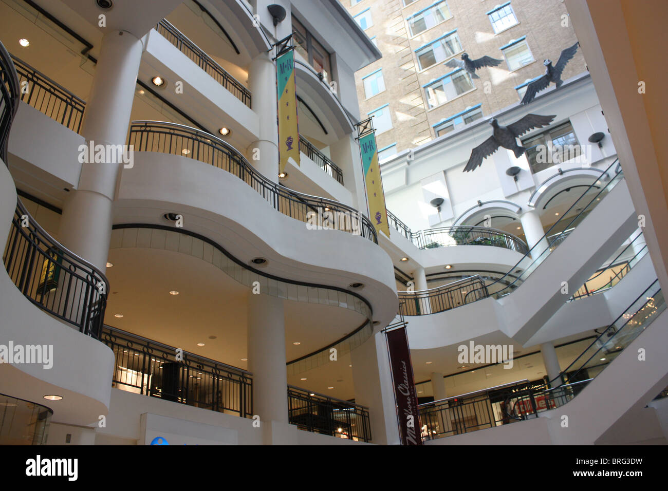 Montreal downtown indoor shopping mall Stock Photo - Alamy