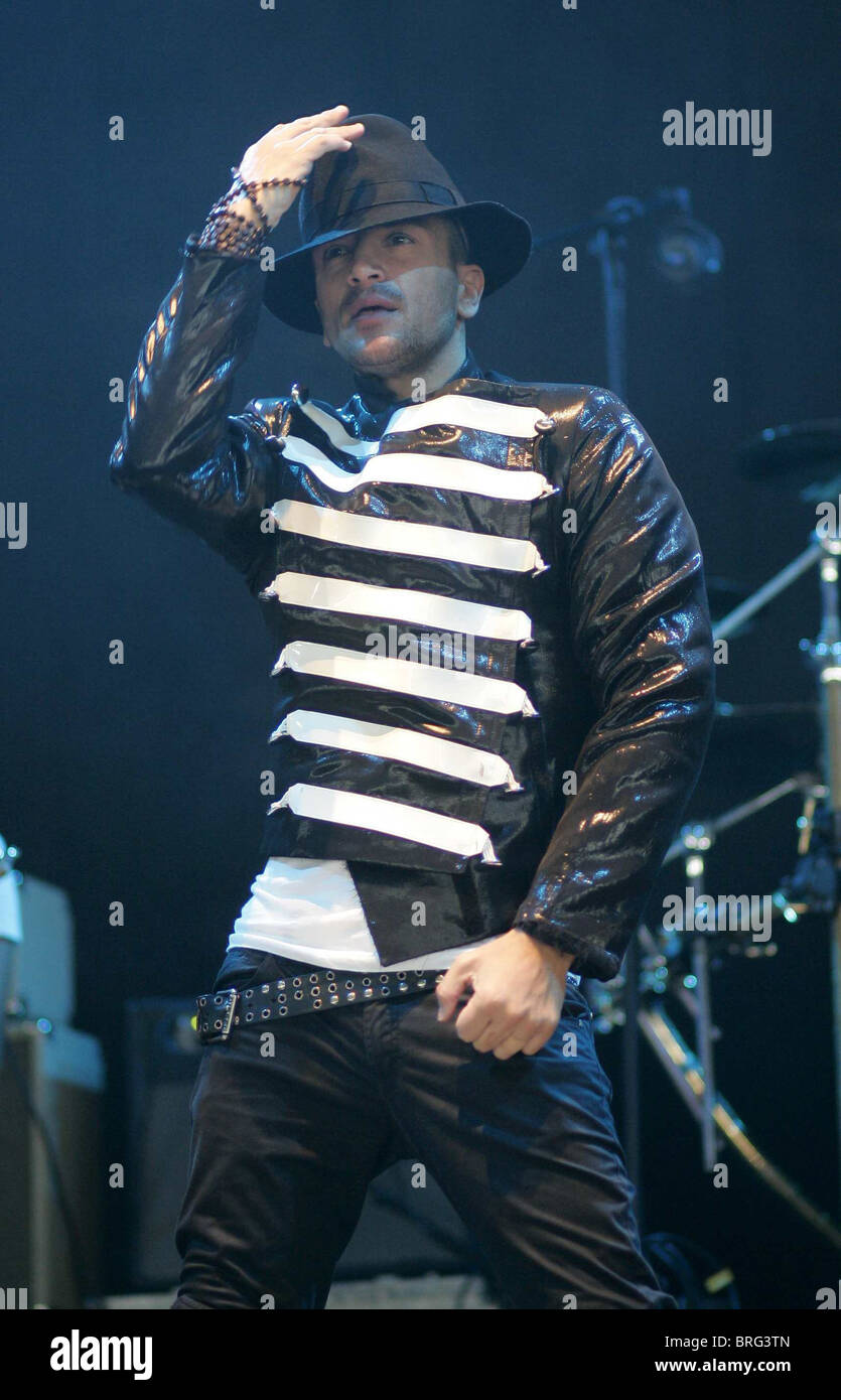 Peter andre and jordan hi-res stock photography and images - Alamy