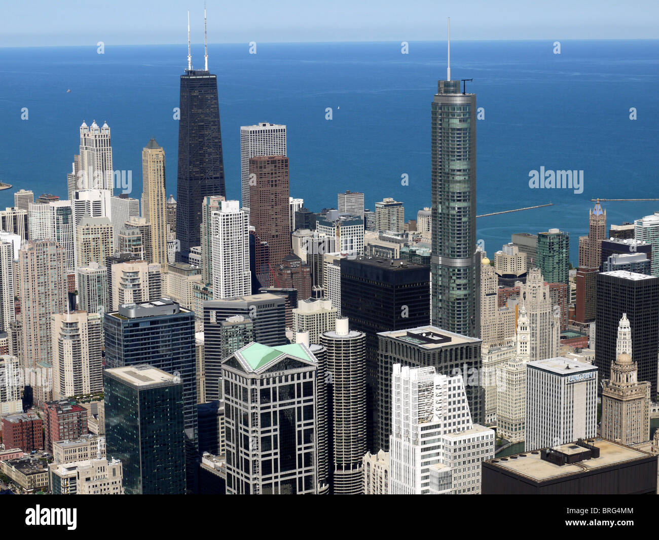 Chicago city skyline view hi-res stock photography and images - Alamy