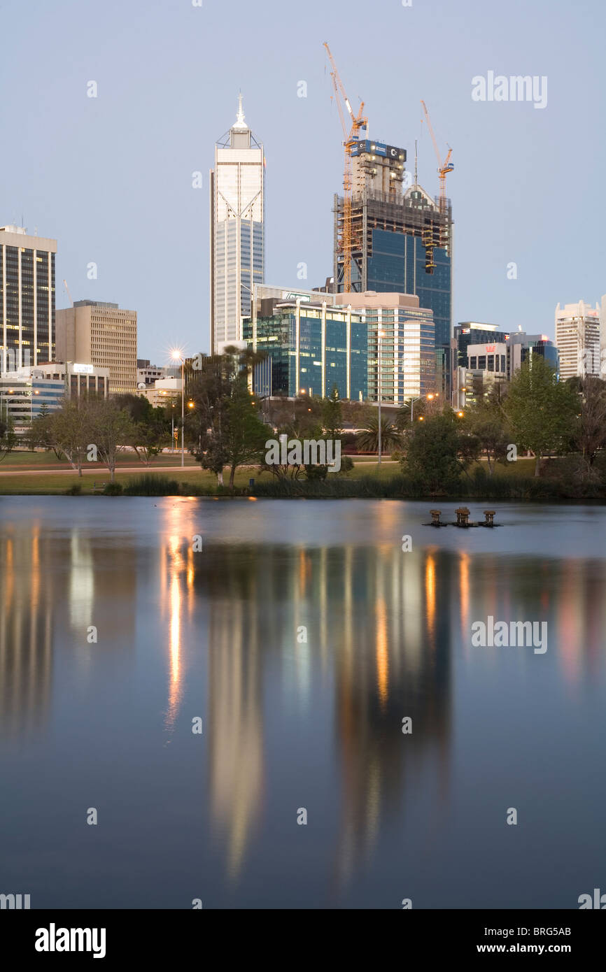 Construction of the new BHP Billiton skyscraper, Perth, Western ...