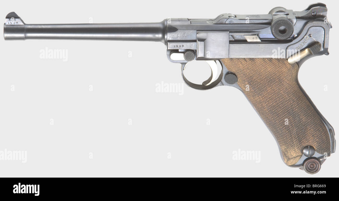 100 mm gun hi-res stock photography and images - Alamy