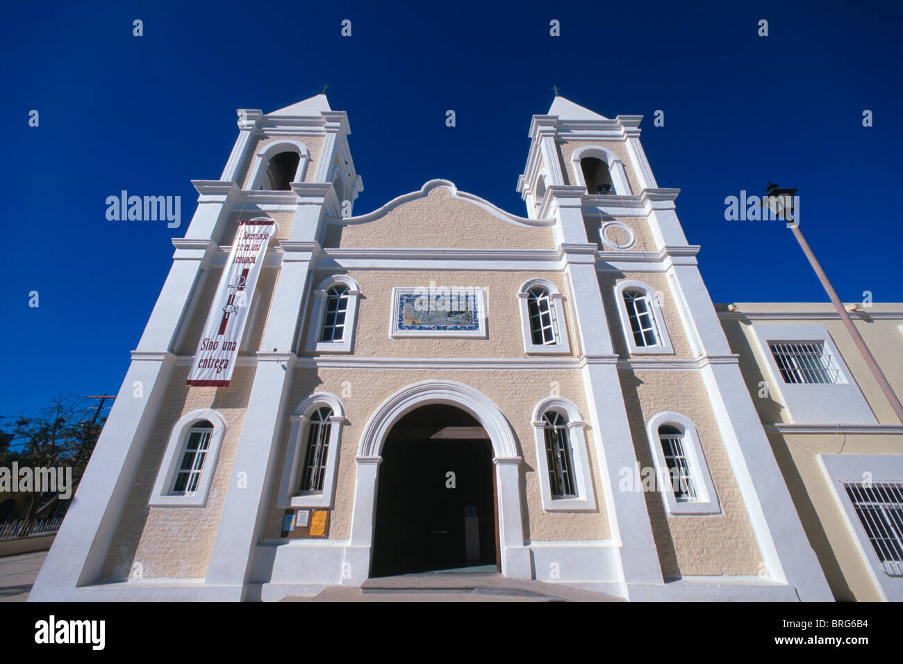 Exterior church cabo san lucas hi-res stock photography and images - Alamy