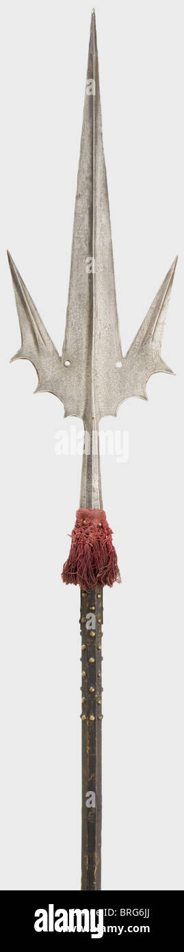 An Italian runka,circa 1600 A pointed blade with a strong central ridge ...