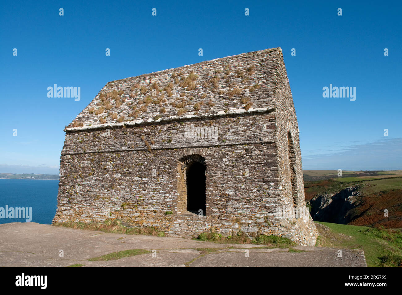 St.Michaels chapel on rame head in south east cornwall, uk Stock Photo ...