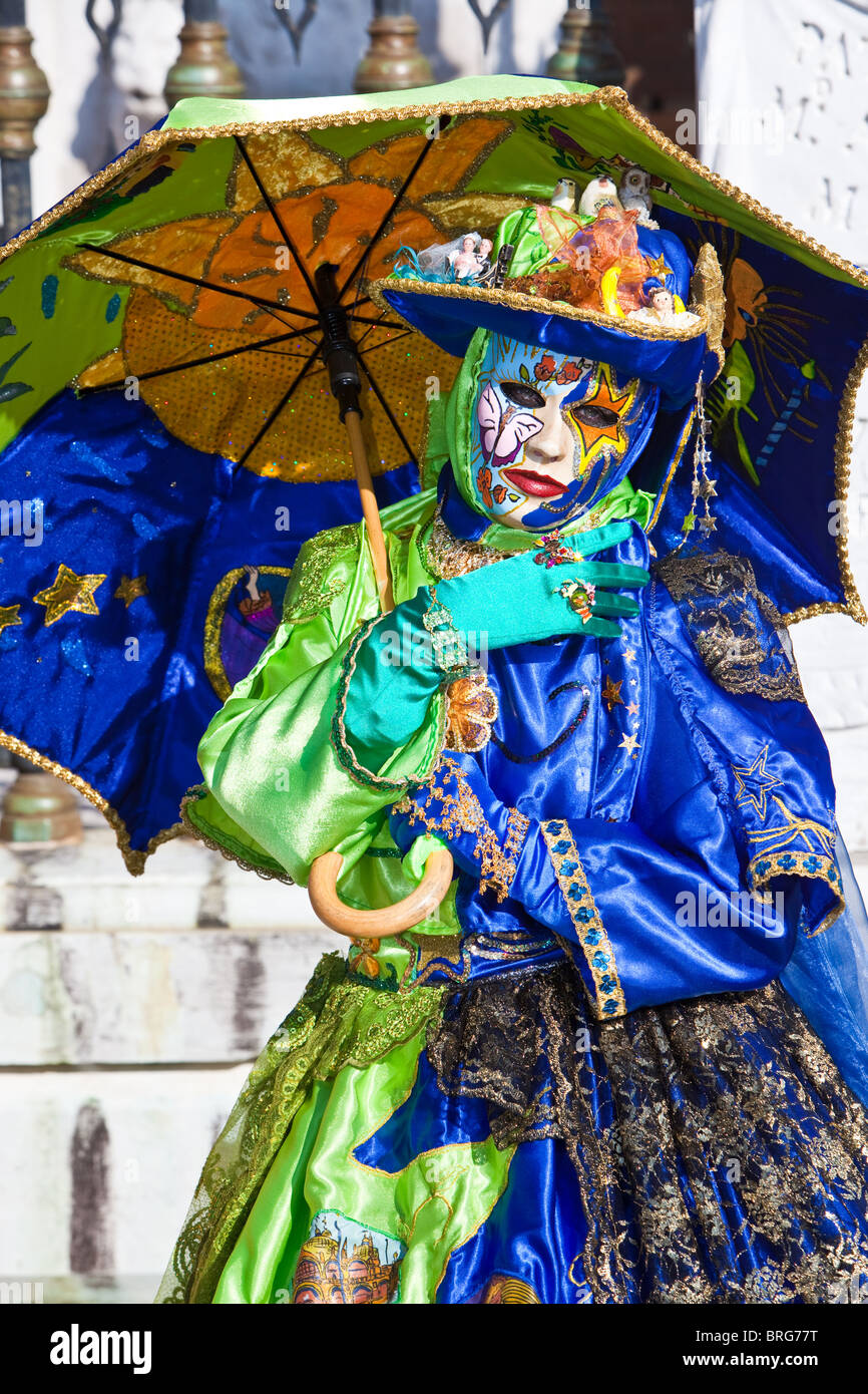 Venice Carnival costume Stock Photo - Alamy