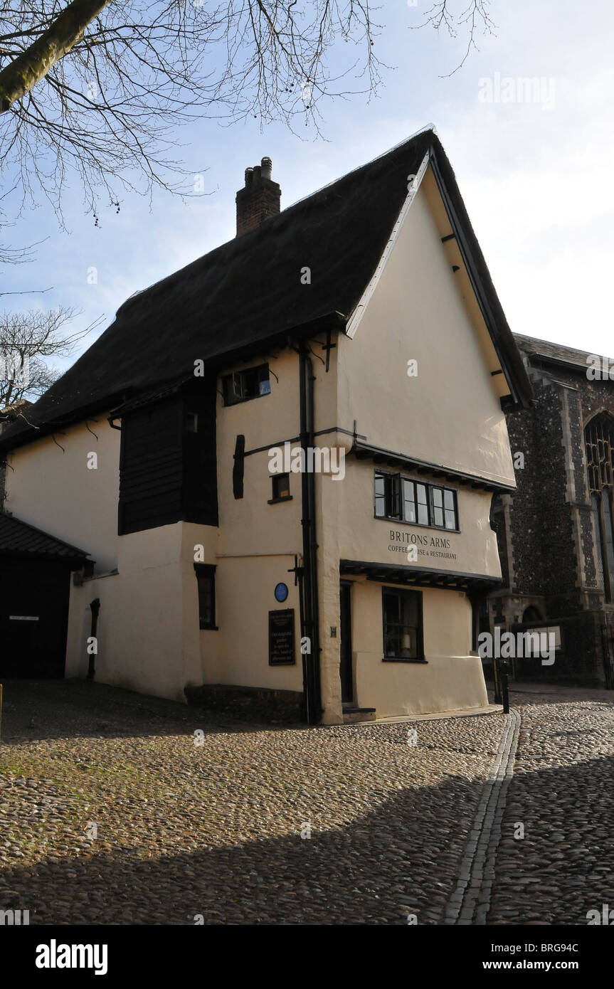 Norwich medieval building hi-res stock photography and images - Alamy