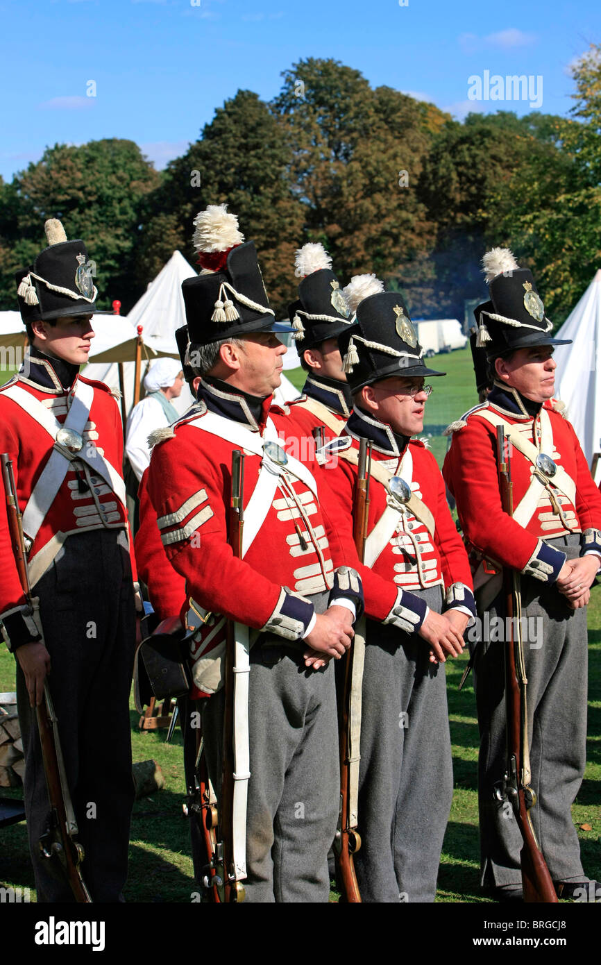 Men of the 32nd Cornwall Regiment of Foot at a recreation of the Battle ...