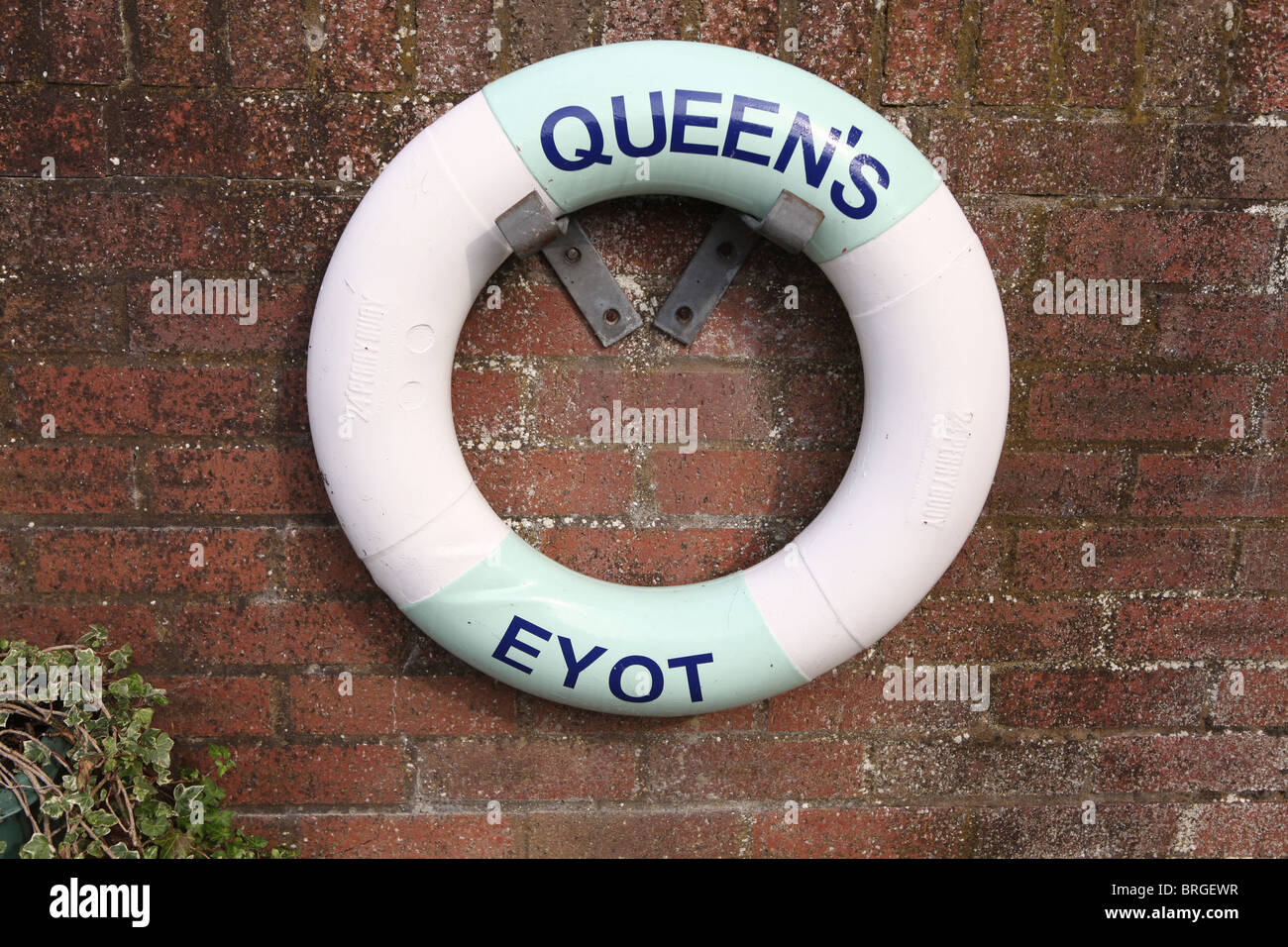 Queen's Eyot, the private island on the River Thames owned by Eton ...