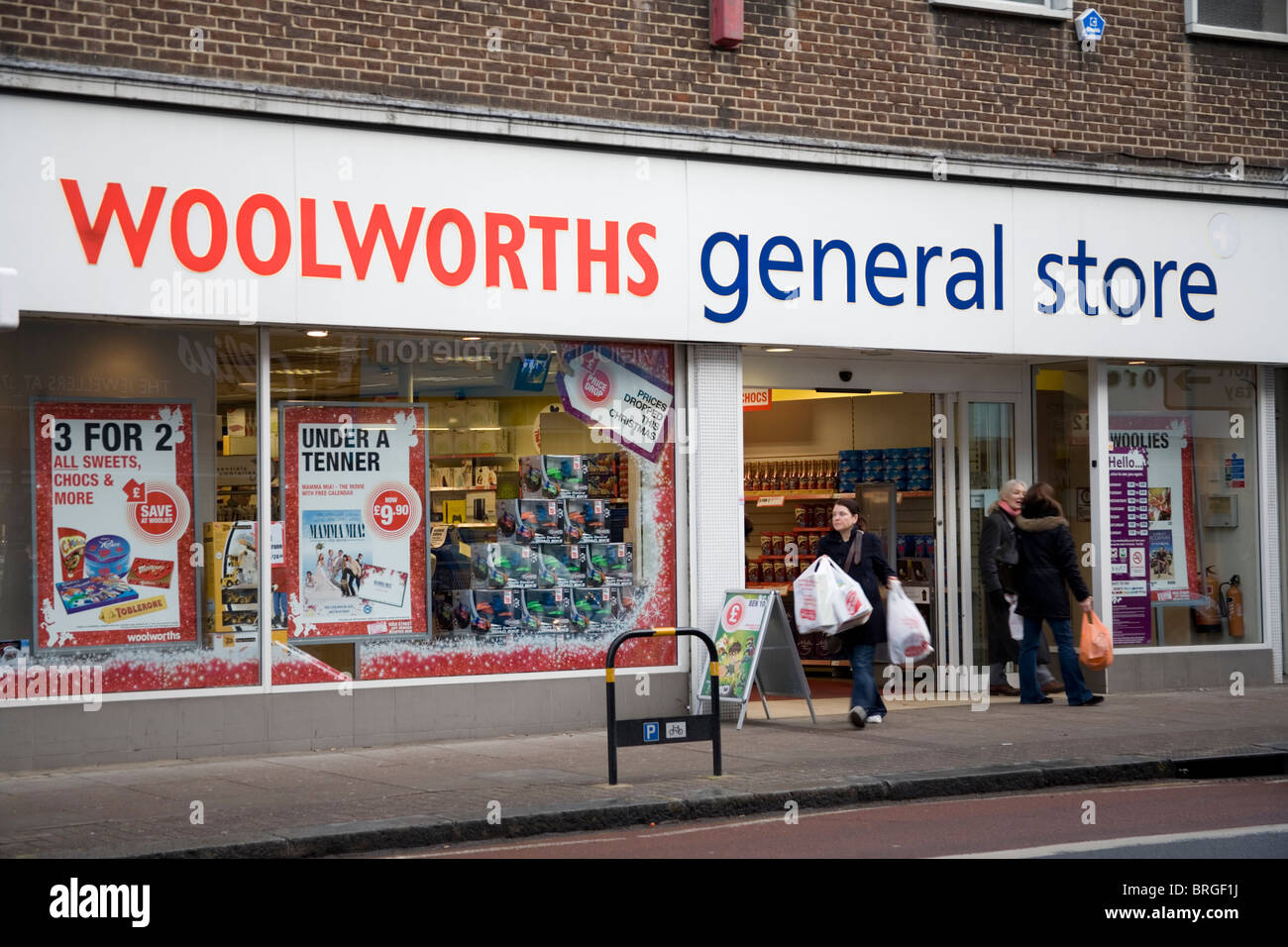 Woolworths Muswell Hill Stock Photo - Alamy