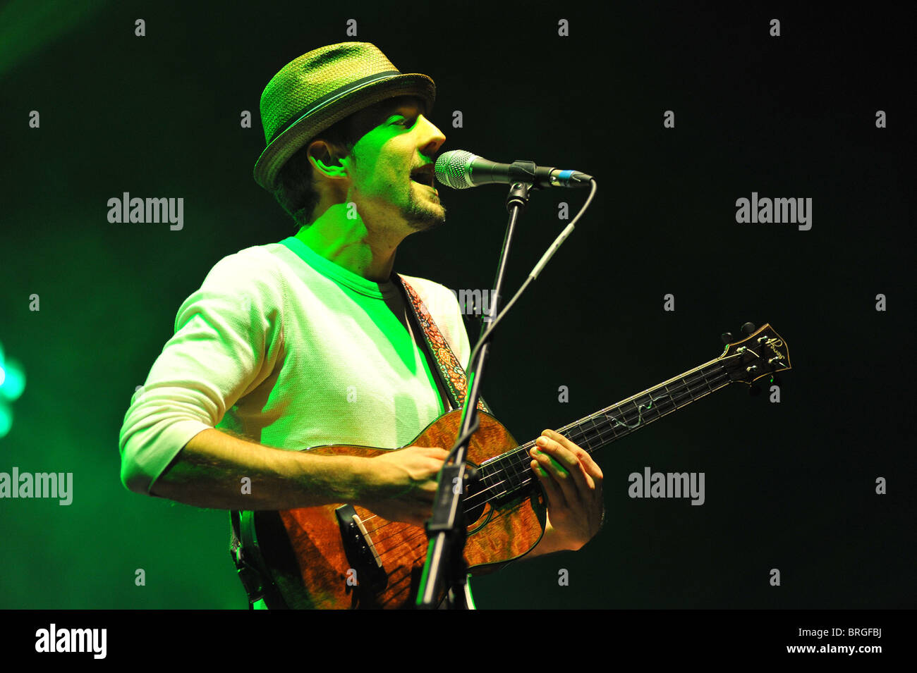 Jason Mraz performs on stage at the HMV Hammersmith Apollo on the 5th ...