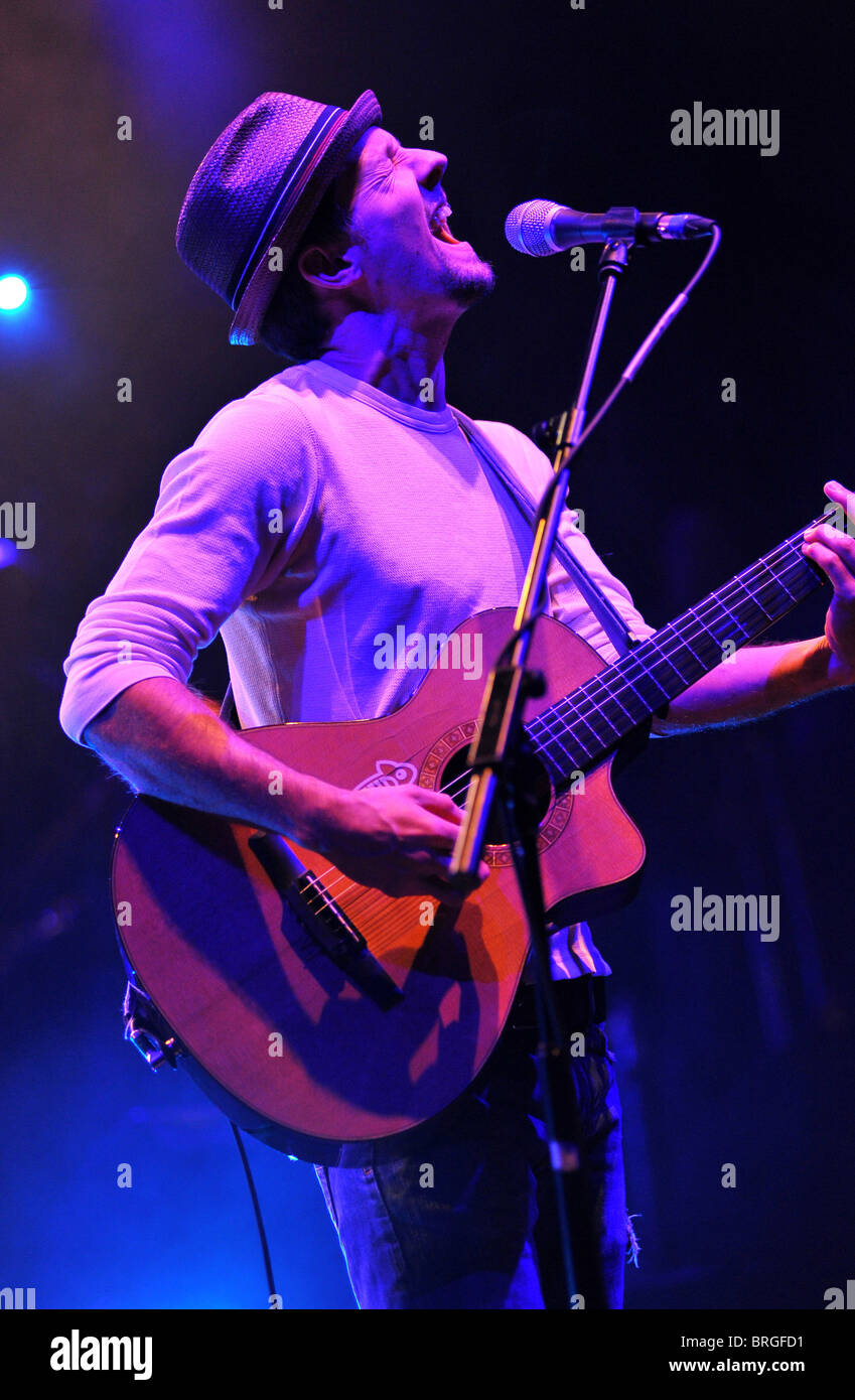 Jason Mraz performs on stage at the HMV Hammersmith Apollo on the 5th ...
