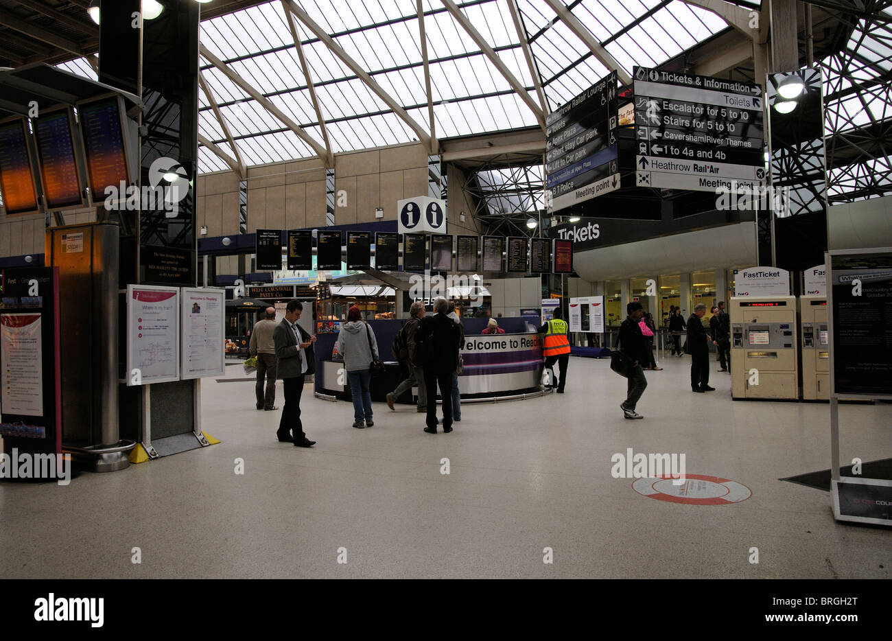 Railway station information desk and Customer Service point at Reading ...
