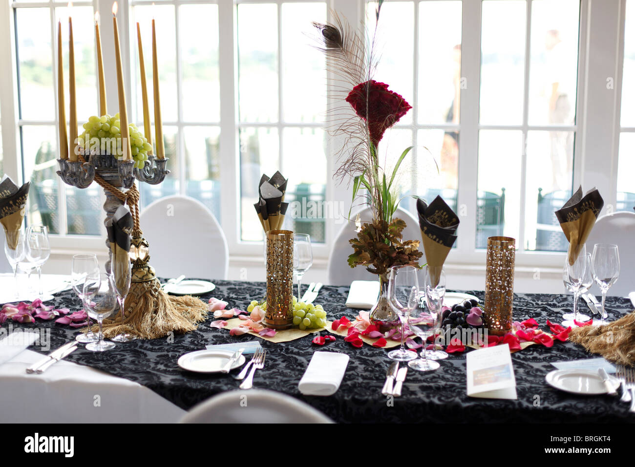 Golfclub restaurant hi-res stock photography and images - Alamy