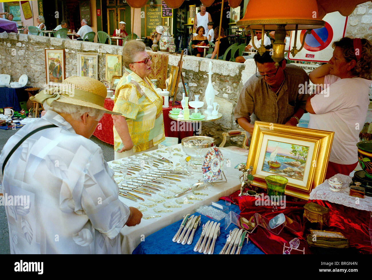 The street market in Antibes on the French Riviera Stock Photo - Alamy