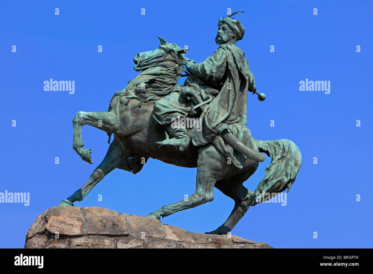 Statue vladimir kiev hi-res stock photography and images - Alamy