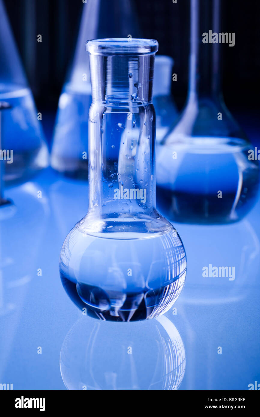 Chemical laboratory glassware equipment Stock Photo - Alamy