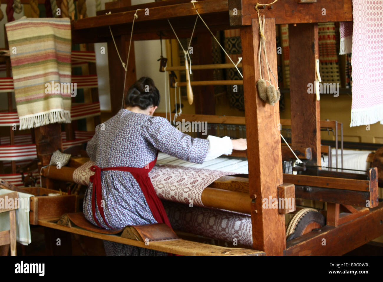 woman weaving vintage Stock Photo - Alamy