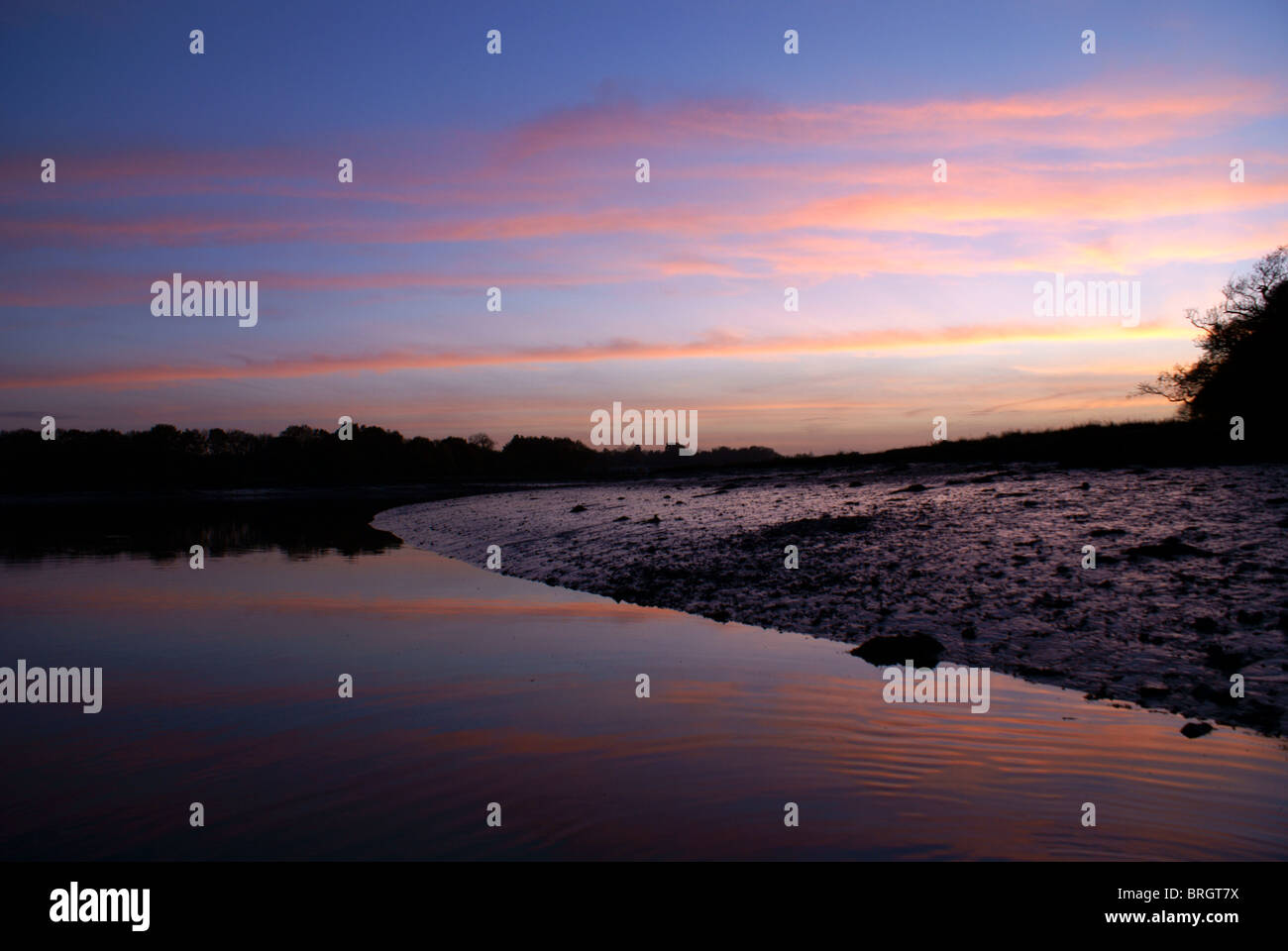 SUNSET RIVER HAMBLE Stock Photo - Alamy