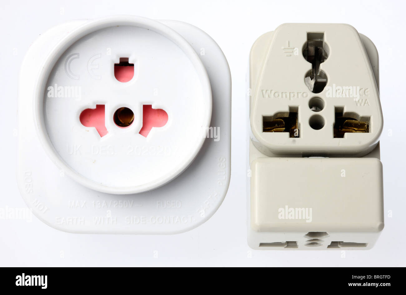 Power adapter plug and socket, for connecting different electrical ...