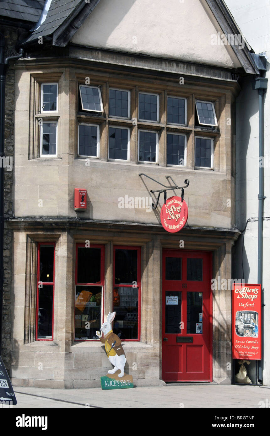 The alice shop oxford hi-res stock photography and images - Alamy