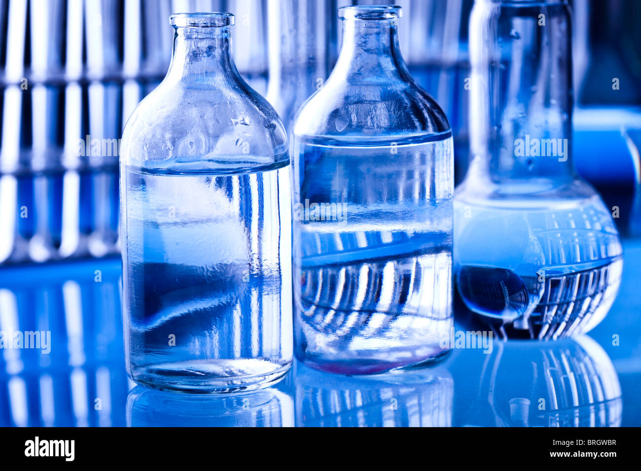 Chemical laboratory glassware equipment Stock Photo - Alamy