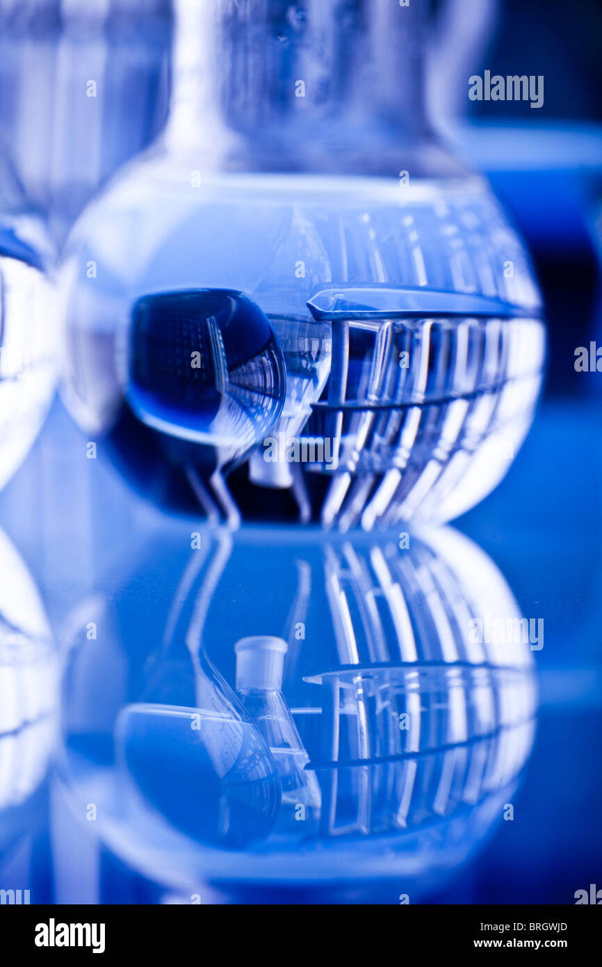 Chemical laboratory glassware equipment Stock Photo - Alamy