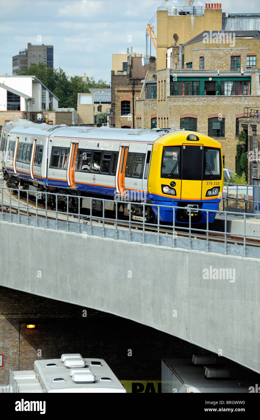 Overground Train Shoreditch High Resolution Stock Photography and ...