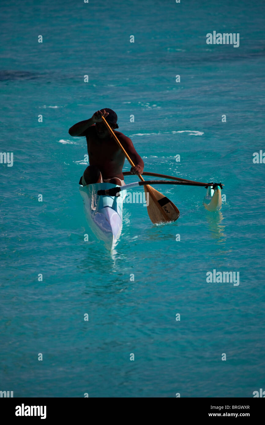 Polynesian boat traditional hi-res stock photography and images - Alamy