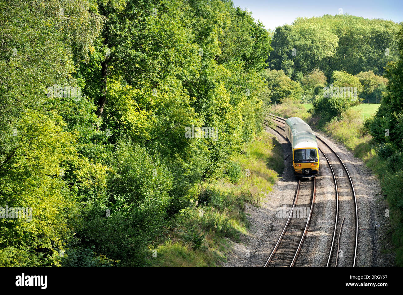 Train tracks into distance countryside hi-res stock photography and ...