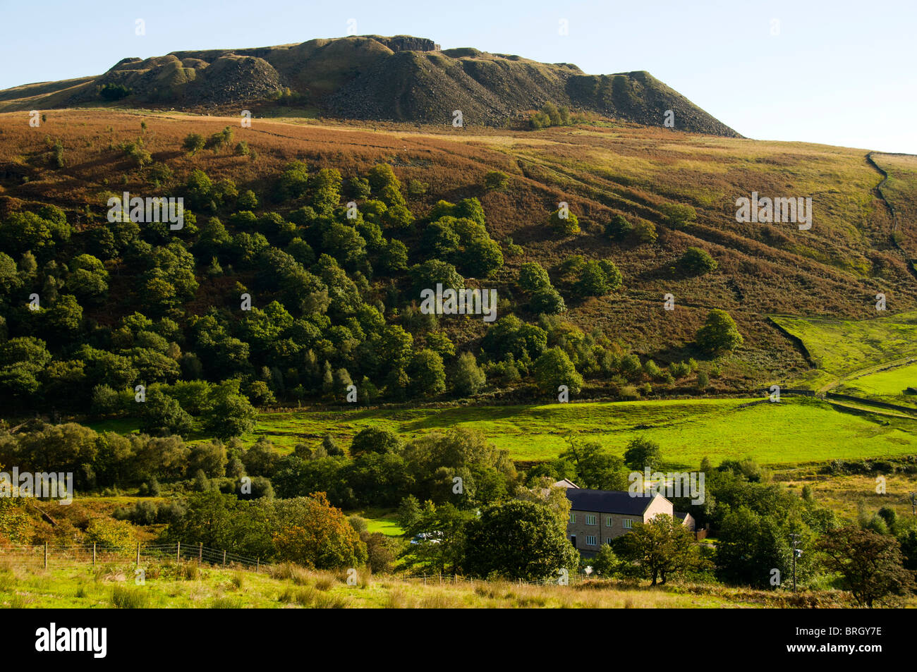 Crowden Outdoor Pusuits centre below Brockholes quarry, Crowden in ...