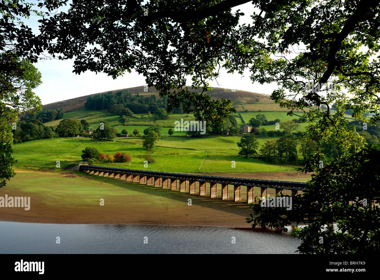 ladybower dam water viaduct derbyshire england uk Stock Photo - Alamy