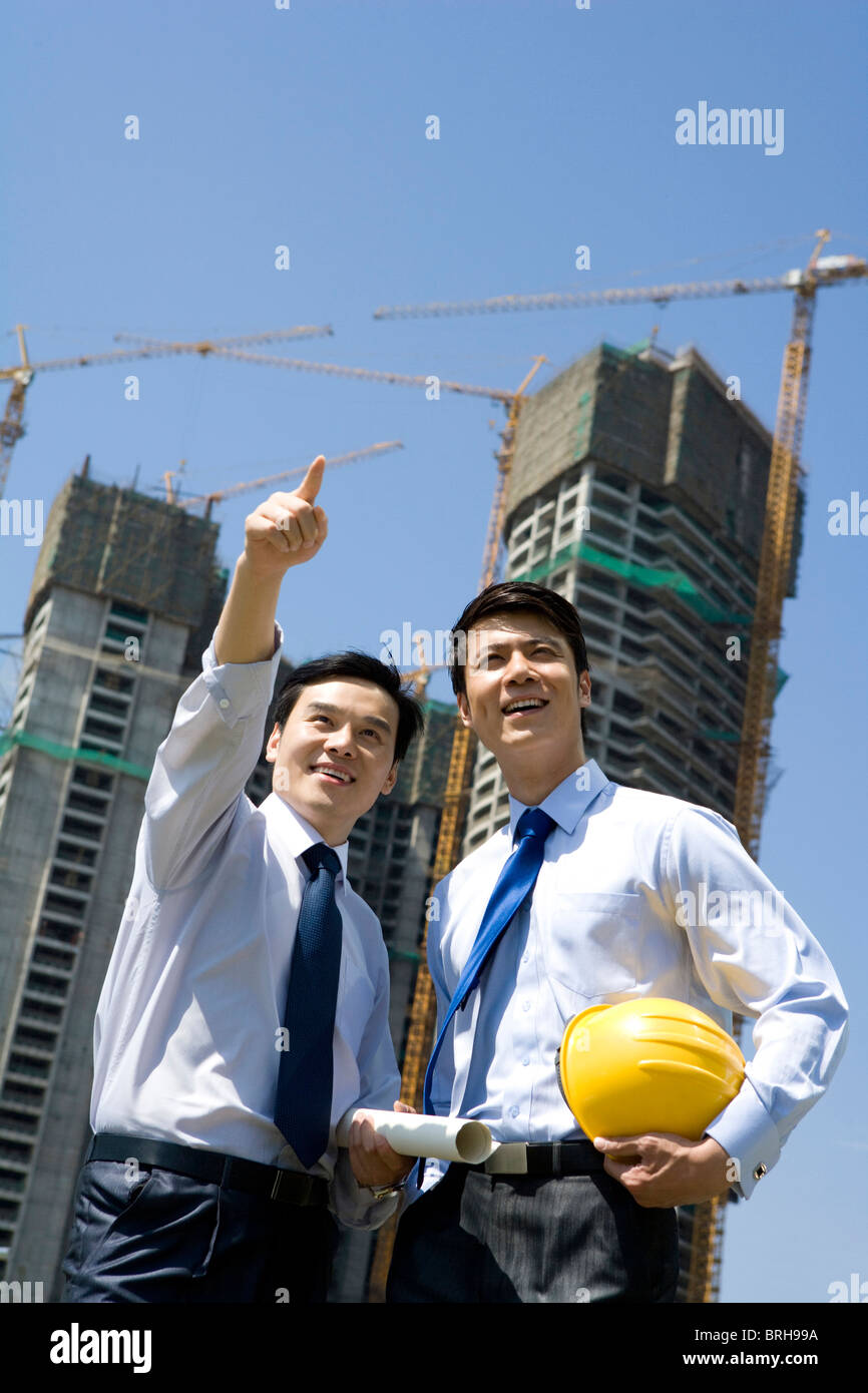 Engineers at a construction site Stock Photo - Alamy