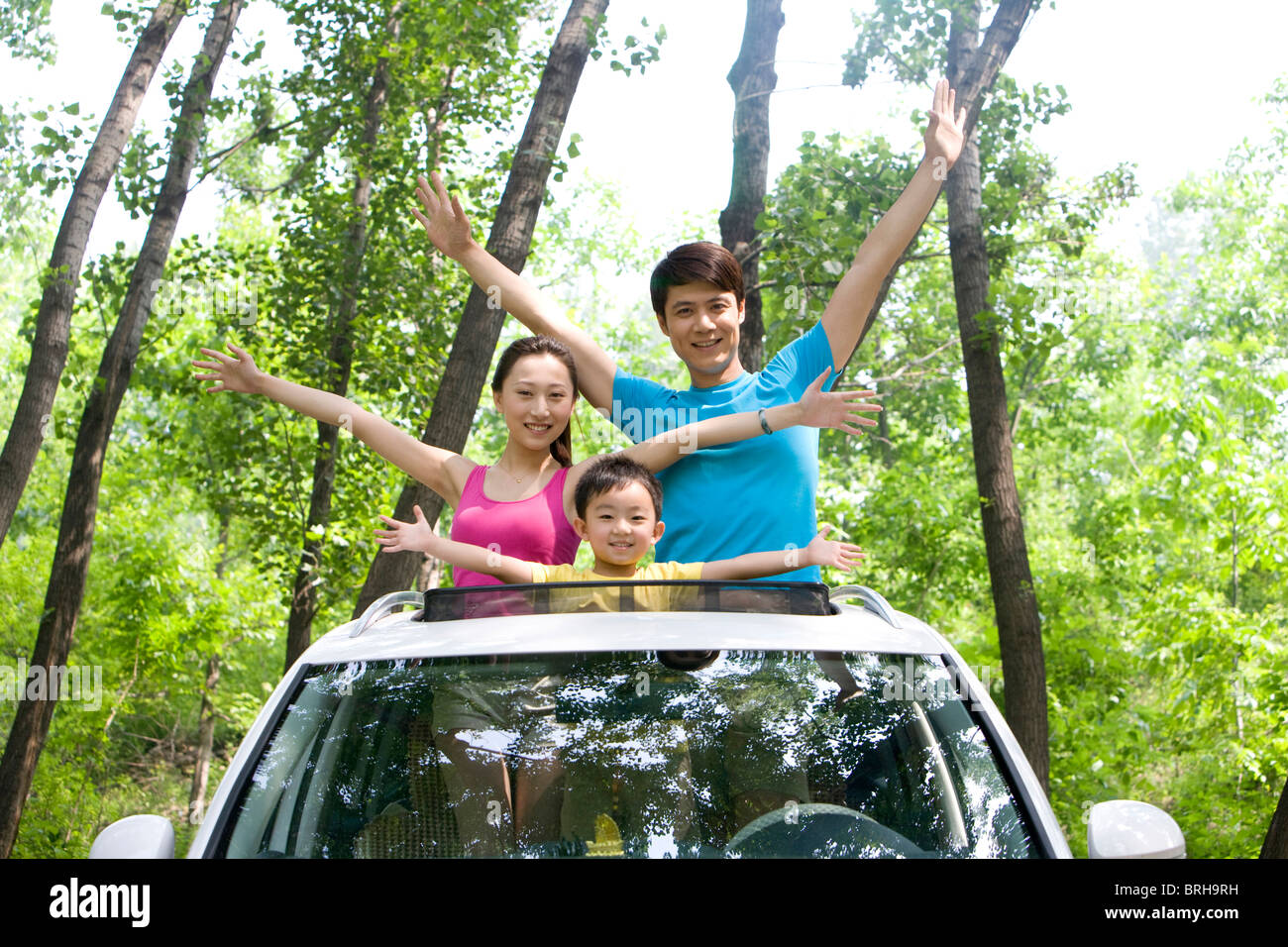Family on a road trip Stock Photo - Alamy