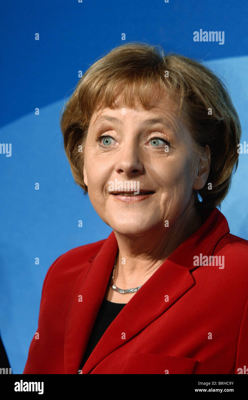 Angela merkel portrait hi-res stock photography and images - Alamy