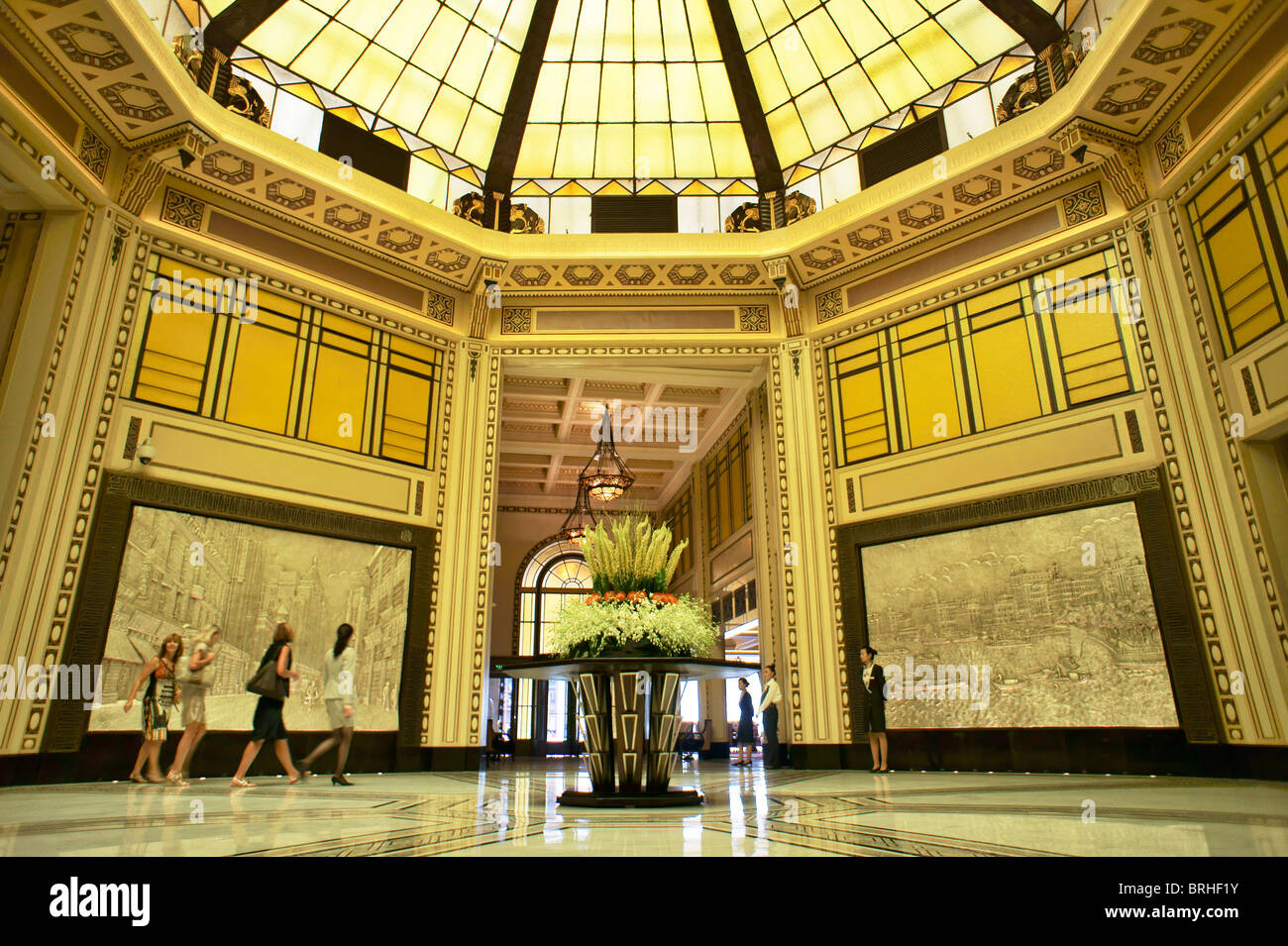 Shanghai architecture art deco hi-res stock photography and images - Alamy