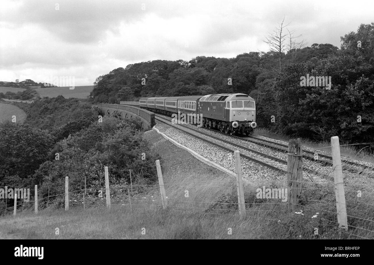 Passenger train at Tregeagle Viaduct, Cornwall, England, UK 1985 Stock ...
