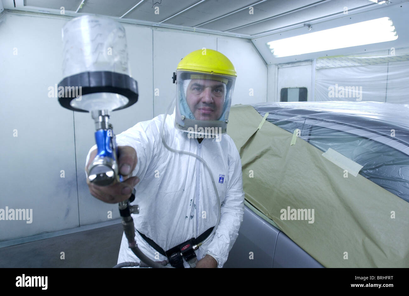 Car respraying hi-res stock photography and images - Alamy