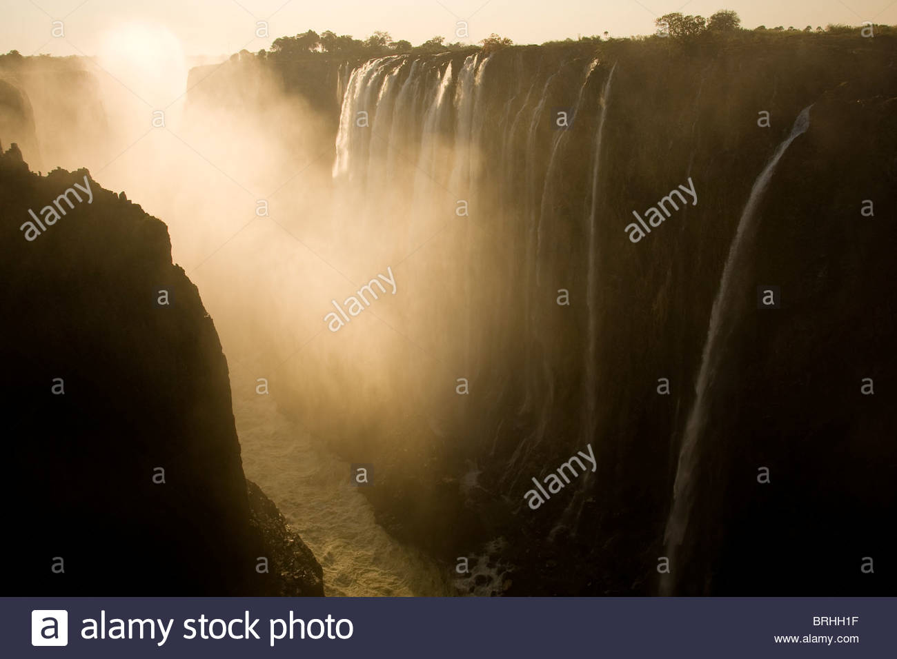 Mist rising from waterfall hi-res stock photography and images - Alamy