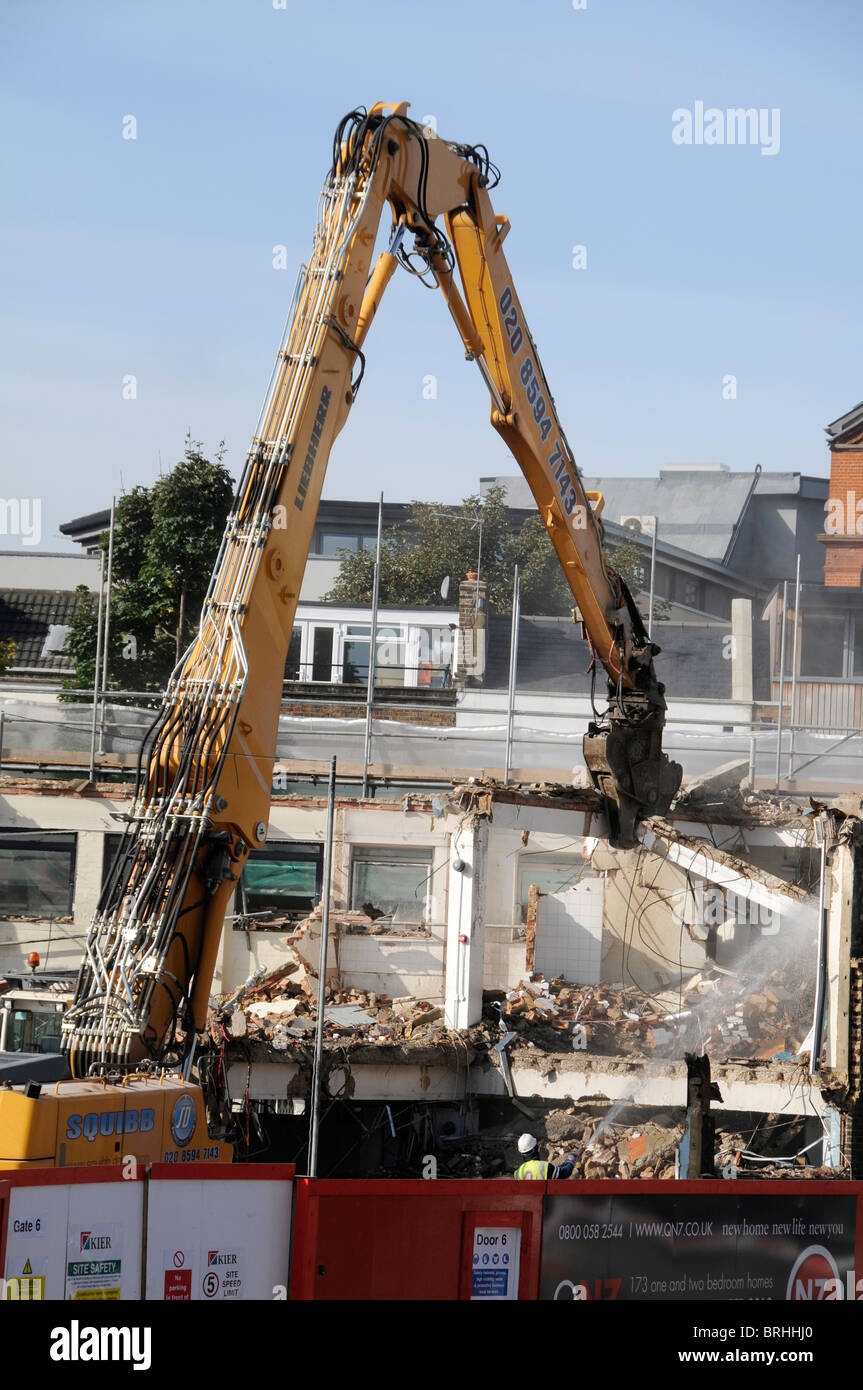 Stadium demolition hi-res stock photography and images - Alamy