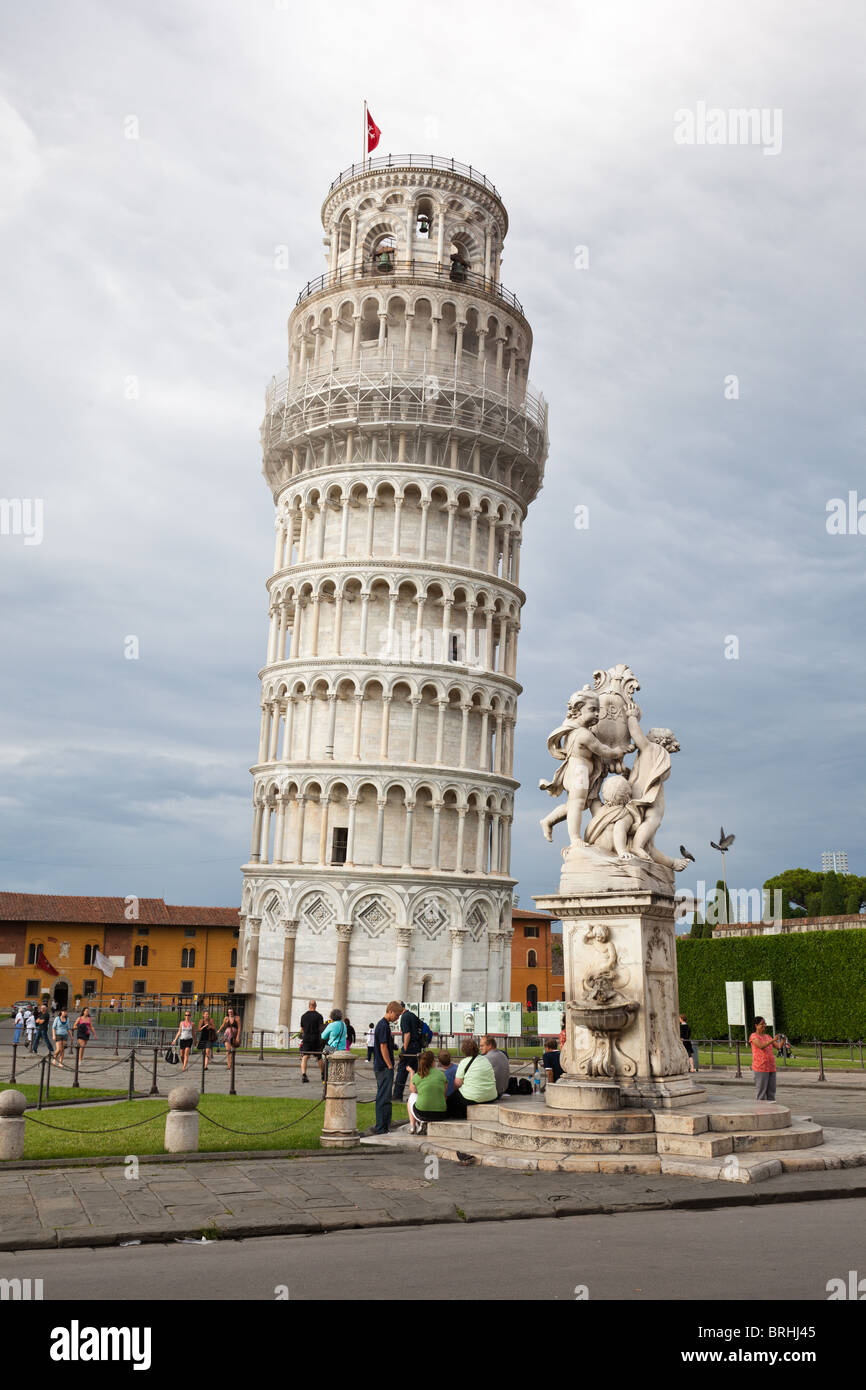 Leaning tower of Pisa, Italy Stock Photo - Alamy
