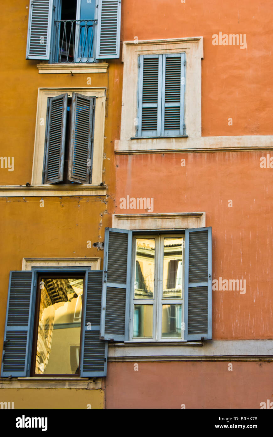Windows & Wall in Rome Italy Stock Photo - Alamy