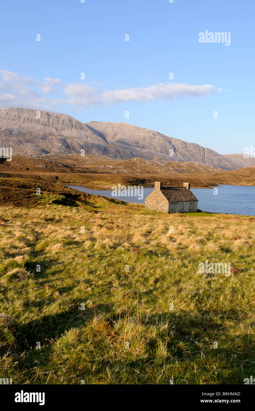 Loch shin scotland hi-res stock photography and images - Alamy