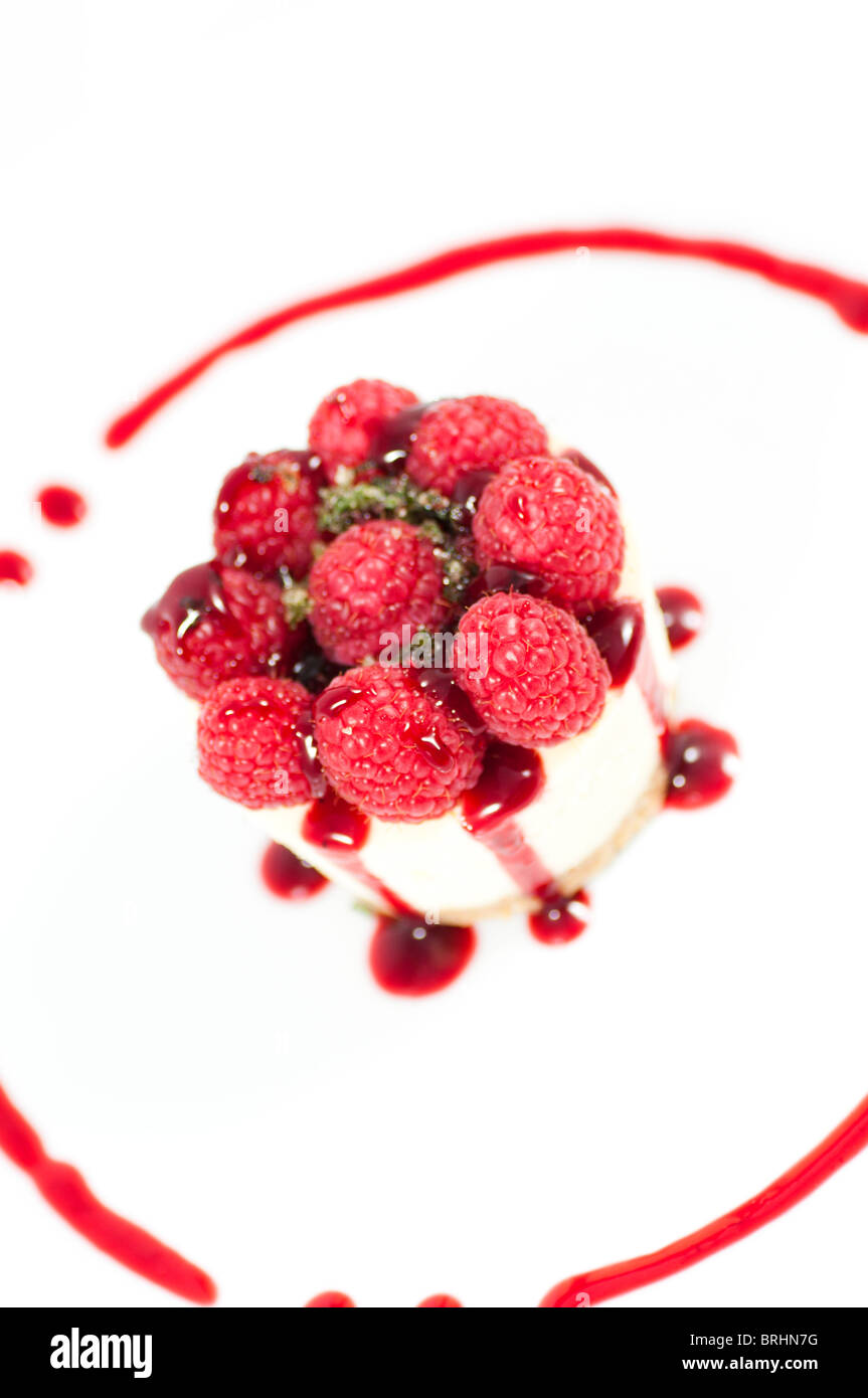 Red fruit coulis hi-res stock photography and images - Alamy