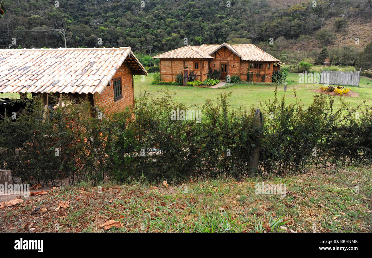 Newly built house hi-res stock photography and images - Alamy