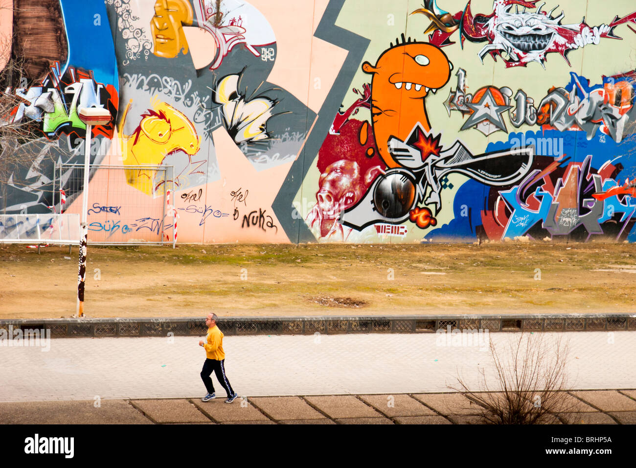 Graffiti monsters hi-res stock photography and images - Alamy