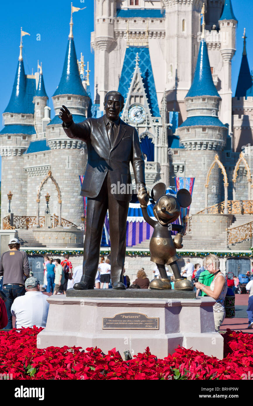 Partners statue walt disney hi-res stock photography and images - Alamy