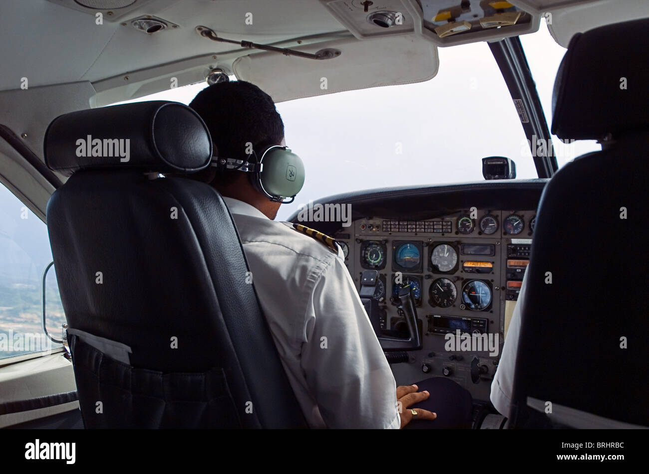 Airplane controls hi-res stock photography and images - Alamy