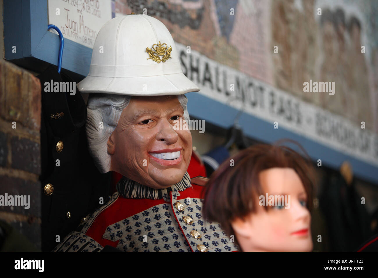 Queen elisabeth helmet hi-res stock photography and images - Alamy