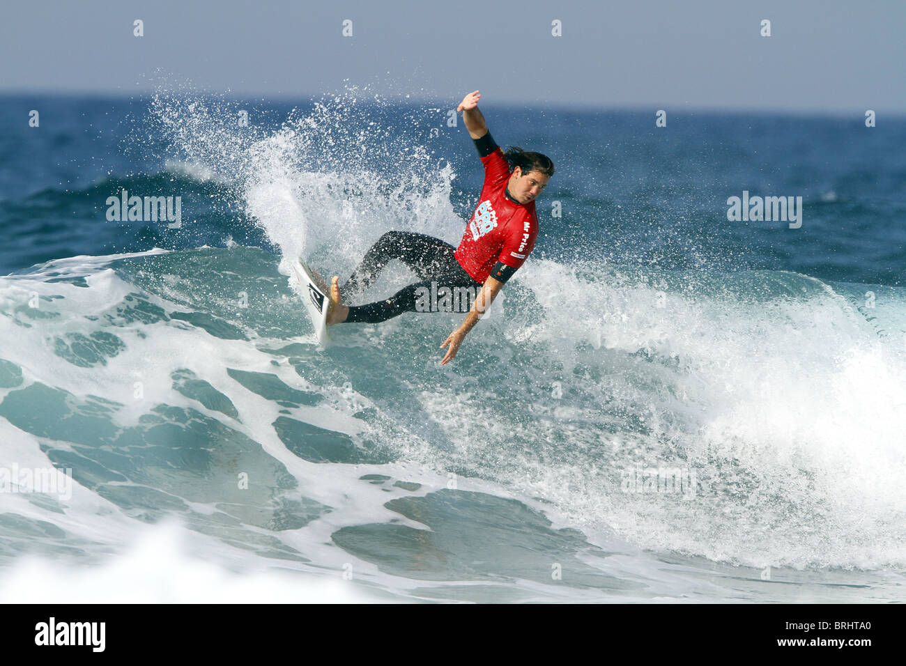 South african jordy smith surfing hi-res stock photography and images ...